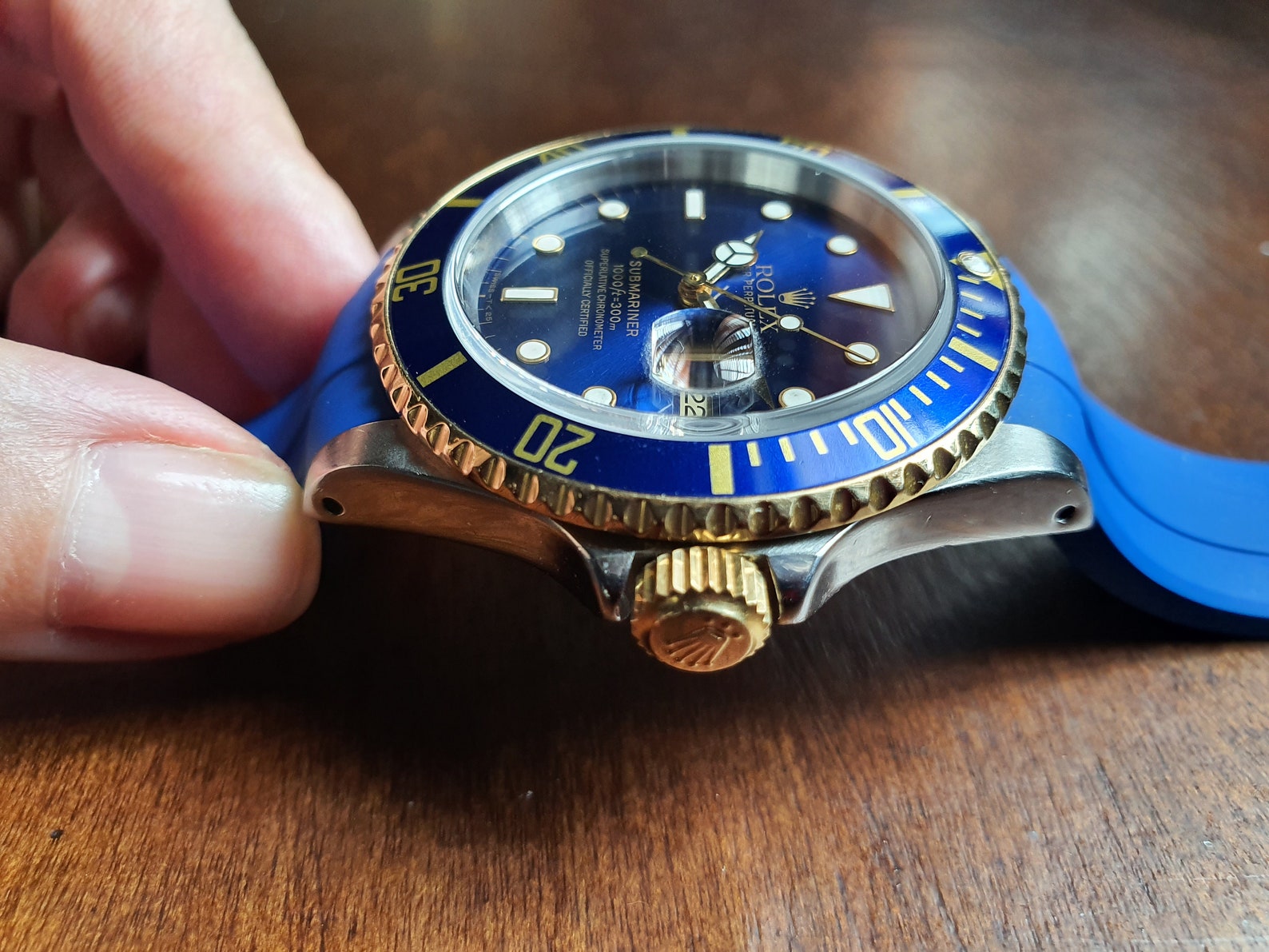 Authentic Rolex Submariner Blue Face 40mm Ref 16613 With Original Box ...