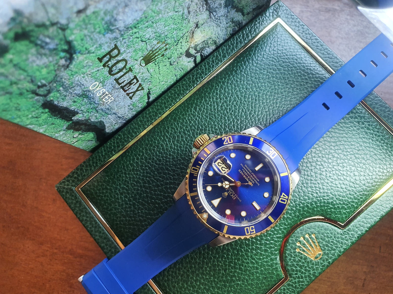 Authentic Rolex Submariner Blue Face 40mm Ref 16613 With Original Box ...