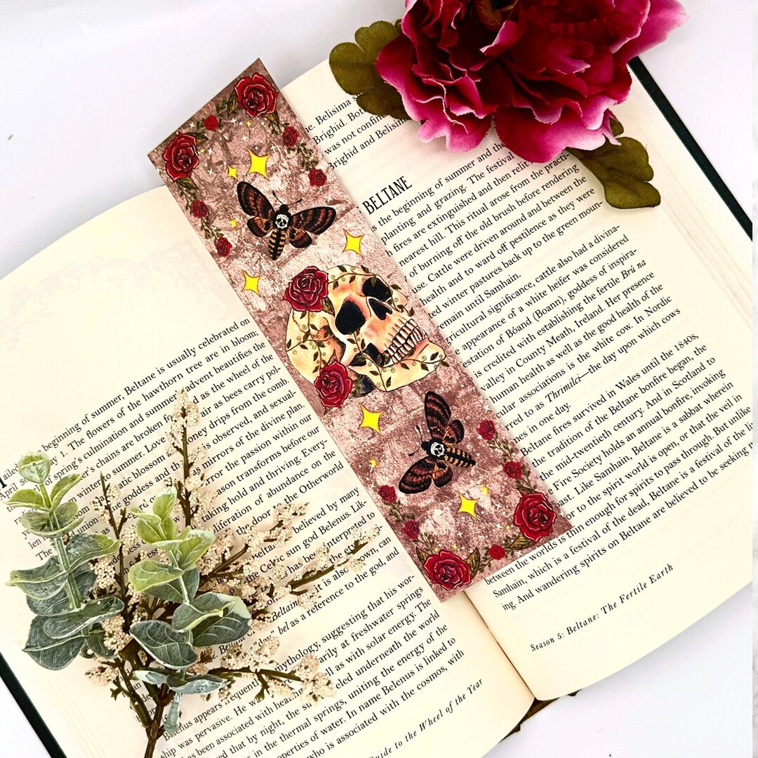 Witchy Skull Design Oddities Aesthetic Hand-illustrated - Etsy
