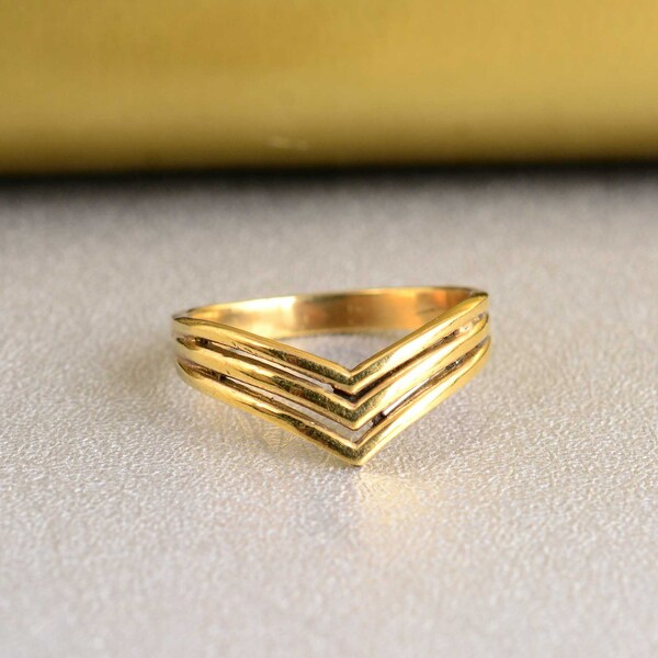 Chevron Ring - Etsy