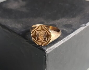 Sun Signet Ring - Etsy