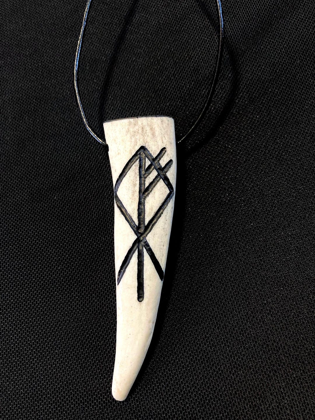 Norse Wolf Bindrune - Etsy