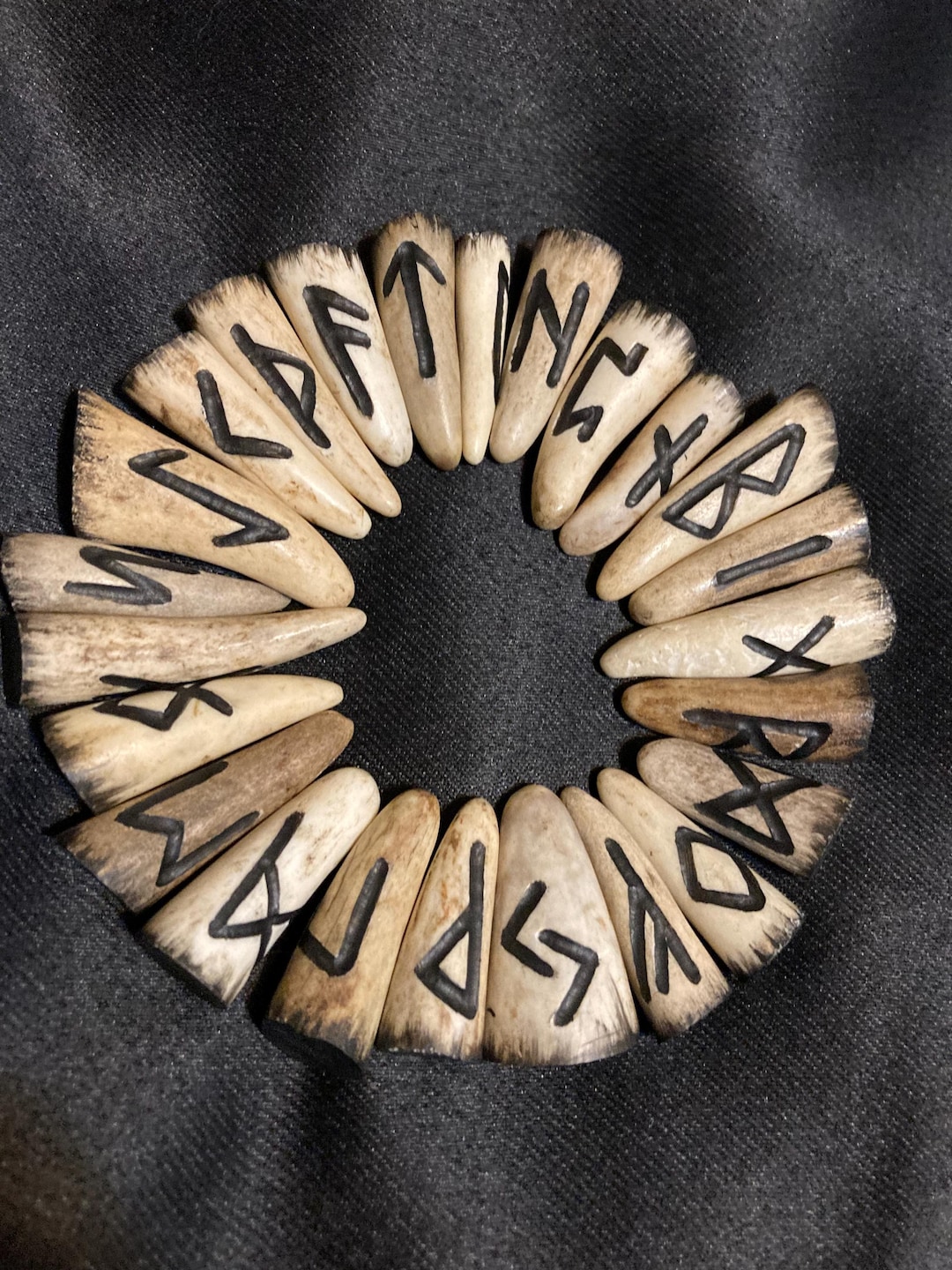 24 Piece Elder Futhark Rune Set 1 Inch Deer Antler - Etsy
