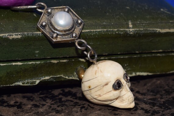 Antique pendant skull, skull memento mori, Silver van… - Gem