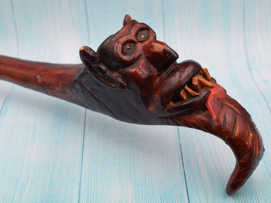 Vintage Pipe Devil Cigarette. Smoking Pipe, Cigarette Holders Old Man ...