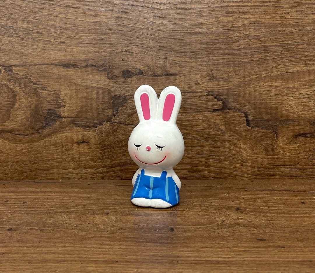 Vintage Ceramic Paper Mache Groovy Bunny Rabbit Figurine Smiling Bunny ...