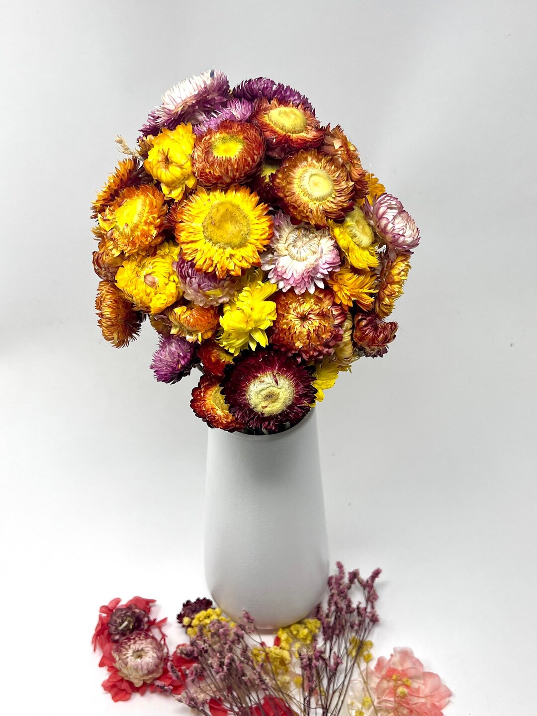 Dried Daisy Bouquet | Preserved Flower Arrangement | Vibrant Flowers ...