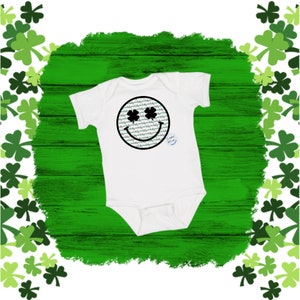 Lucky Smiley Face SVG, Lucky Smiley Face PNG, 3 PNG & Svg Files, St ...