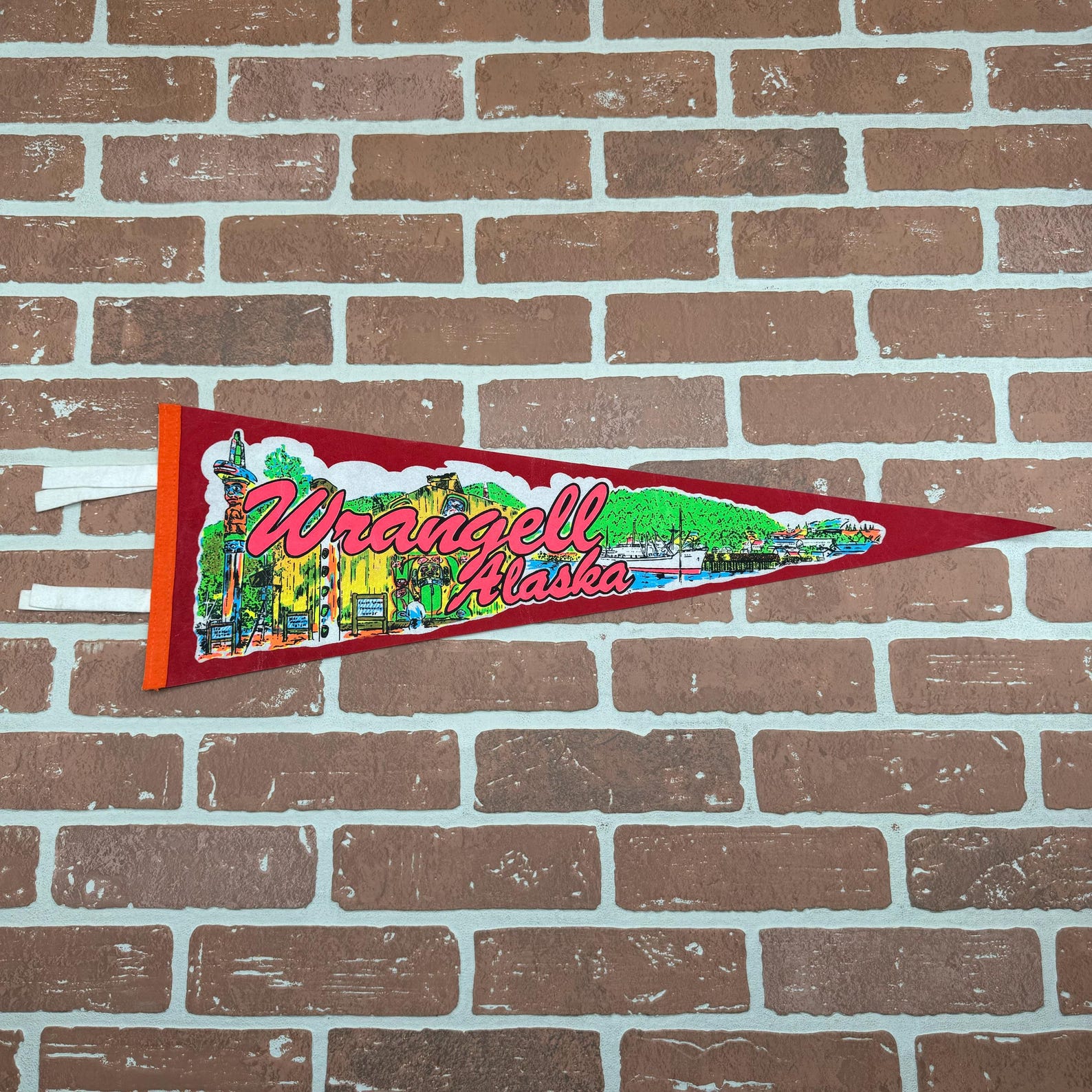 Authentic Vintage American Cities Pennants | MCM Retro City/state ...