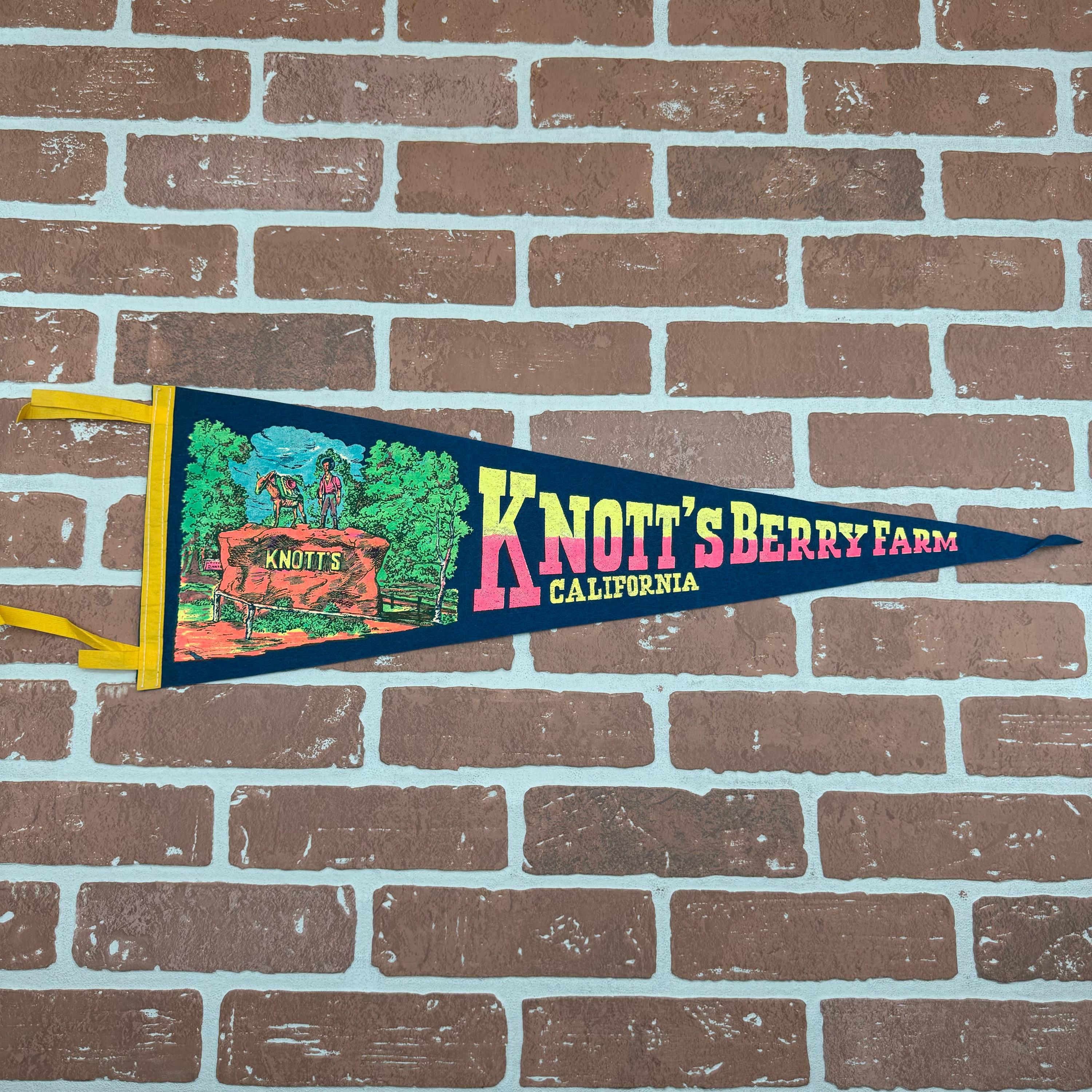 Authentic Vintage American Cities Pennants Unique Wall Decor Gift for ...