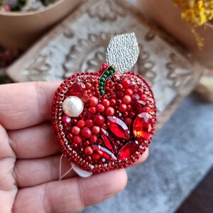 Cute Apple Fuit Pin, Apple Beaded Brooch, Nature Lover Gift - Etsy