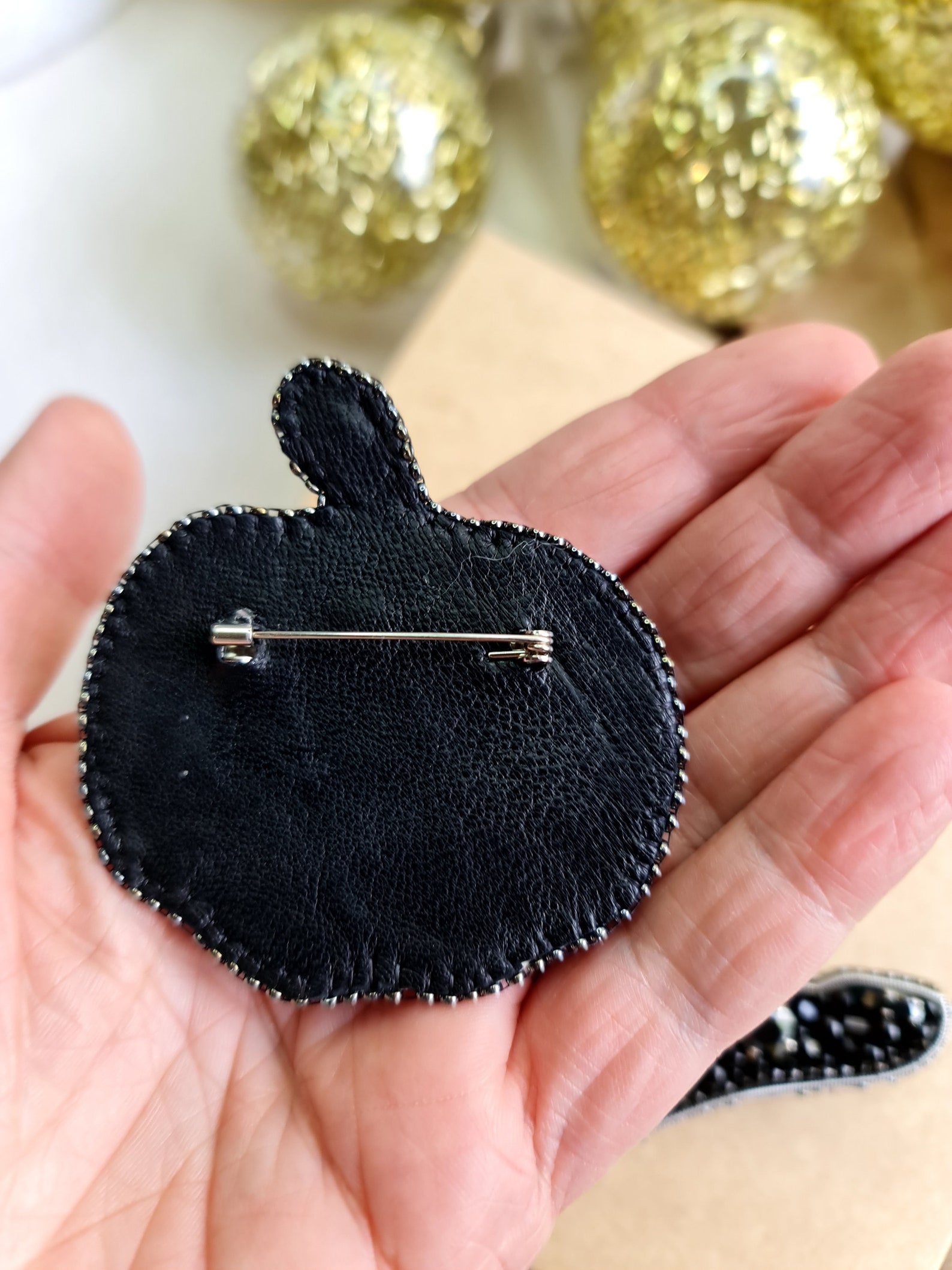 Halloween Brooch, Pumpkin Bead Brooch - Etsy