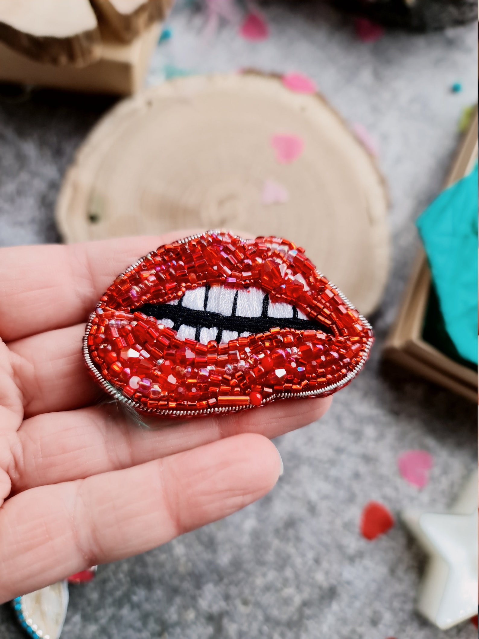 Red Lips Brooch Crystal Lip Pin Embroidery Jewelry - Etsy
