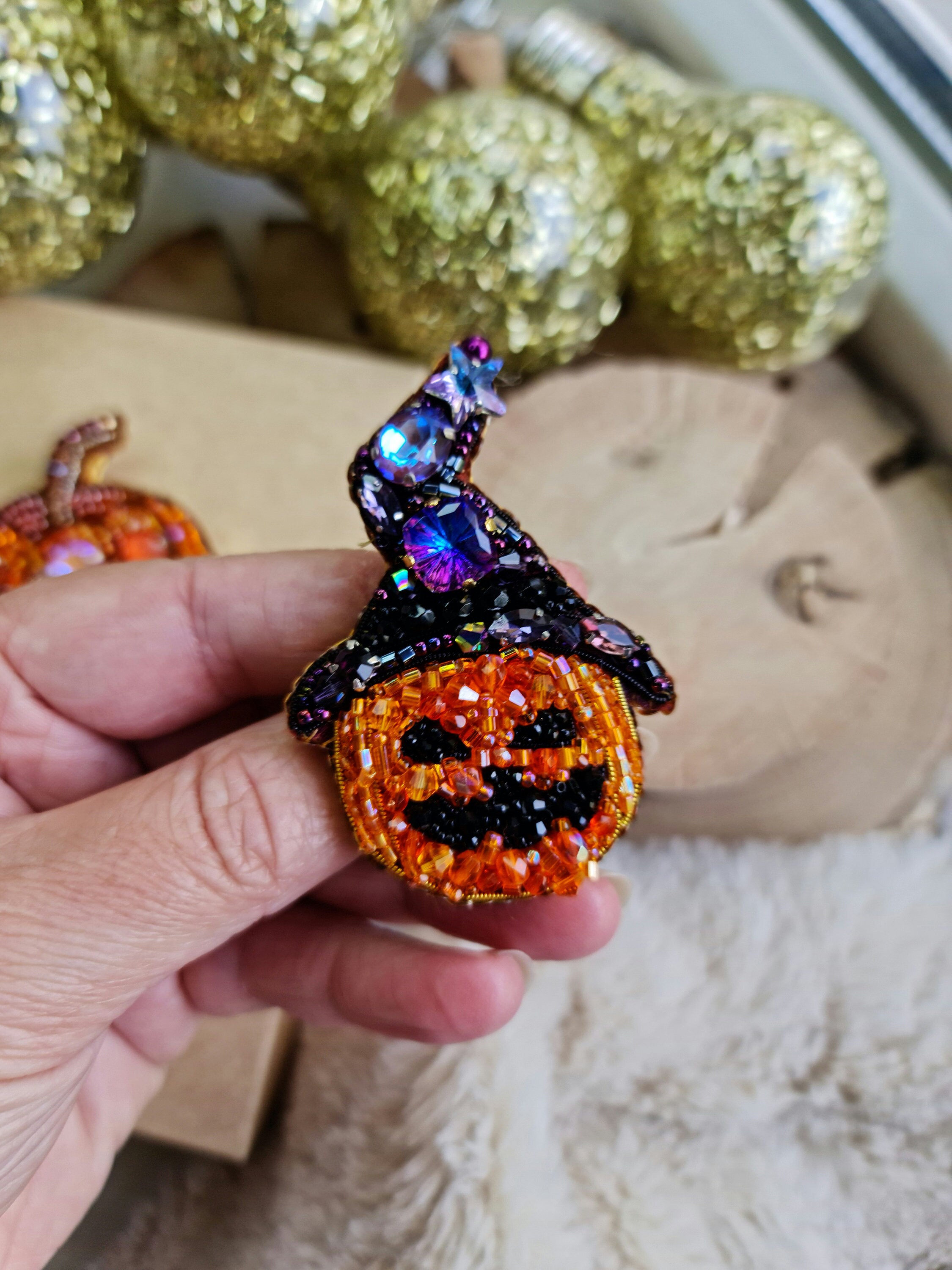 Halloween Brooch, Pumpkin Bead Brooch - Etsy
