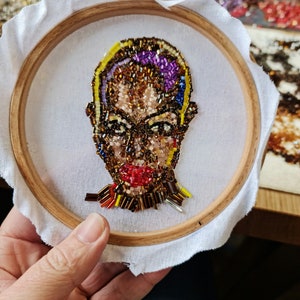 Custom Portrait Beaded Brooch, Personalized Brooch Pin - Etsy