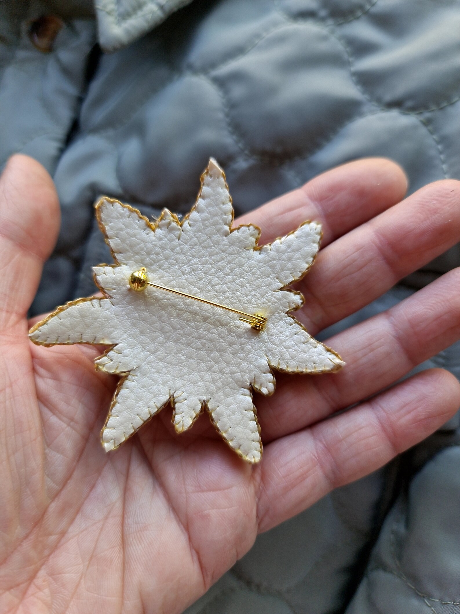 Gleaming Solar Flare Gold Sun Brooch - Celestial Embroidered Pin for ...