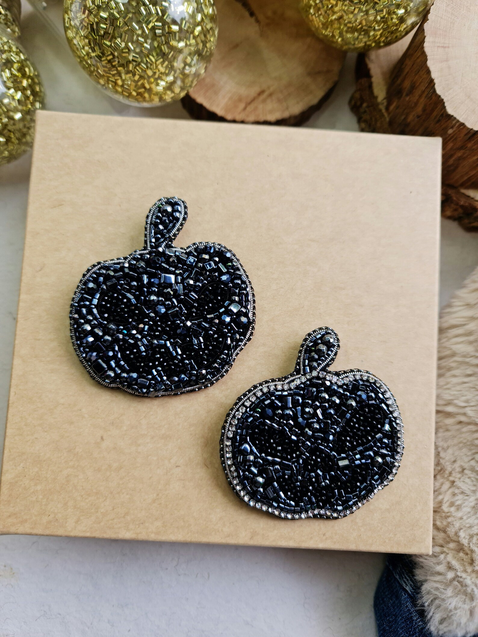 Halloween Brooch, Pumpkin Bead Brooch - Etsy