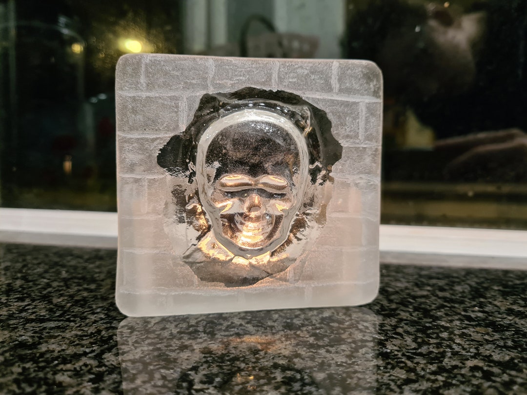 Poltergeist Tealight Candle Holder, Skull Gothic Cold Work & Fusion ...
