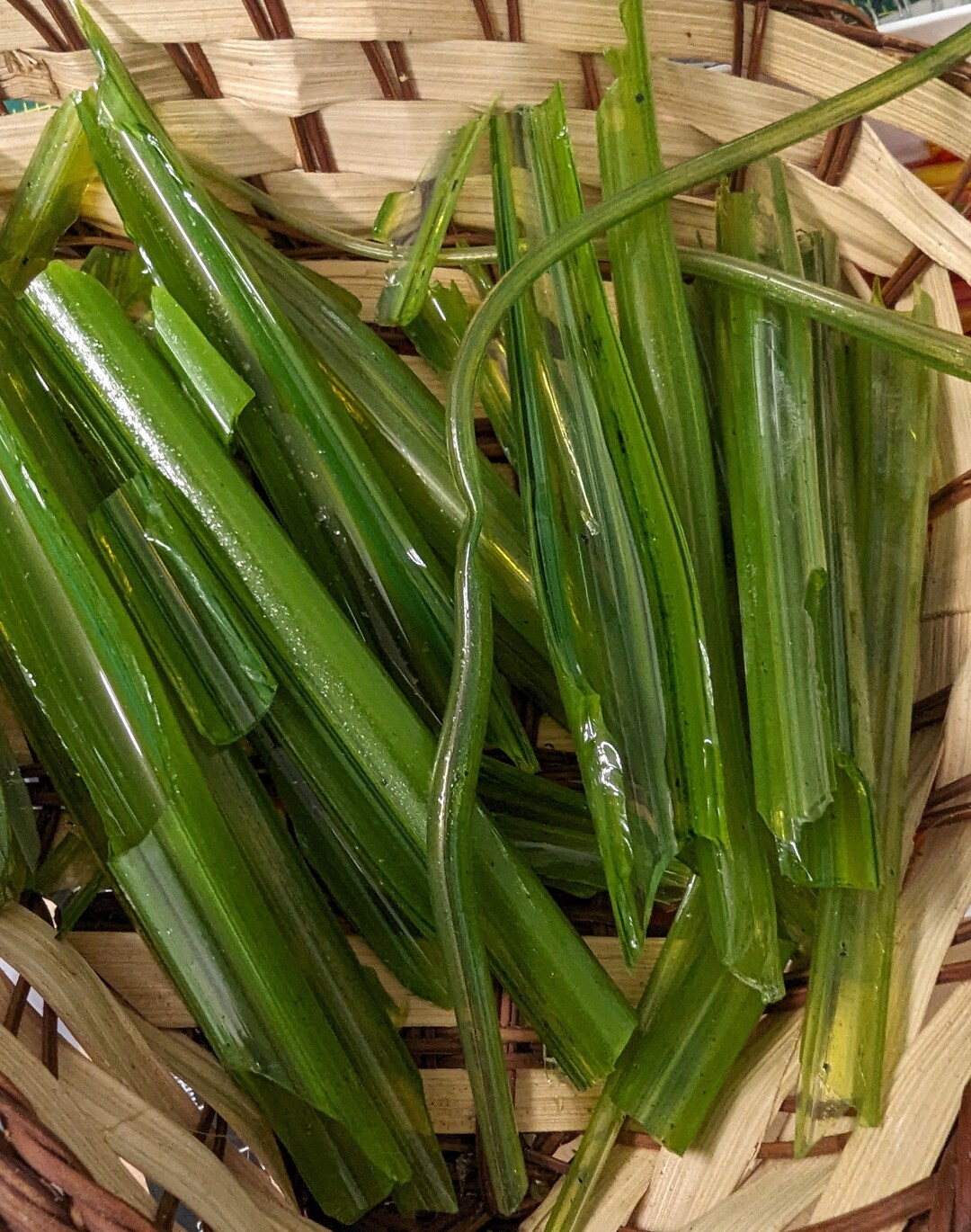 Green Hollows Confetti 90COE Fusing Vitrigraph Scrap Bullseye 50 Grams ...