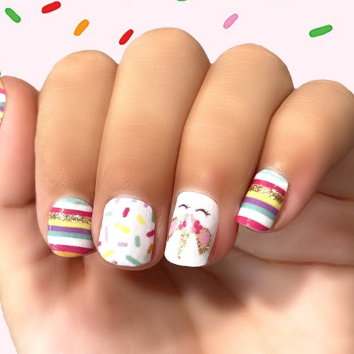 Kids Gold Glitter Nail Wraps ages 5-10 - Etsy