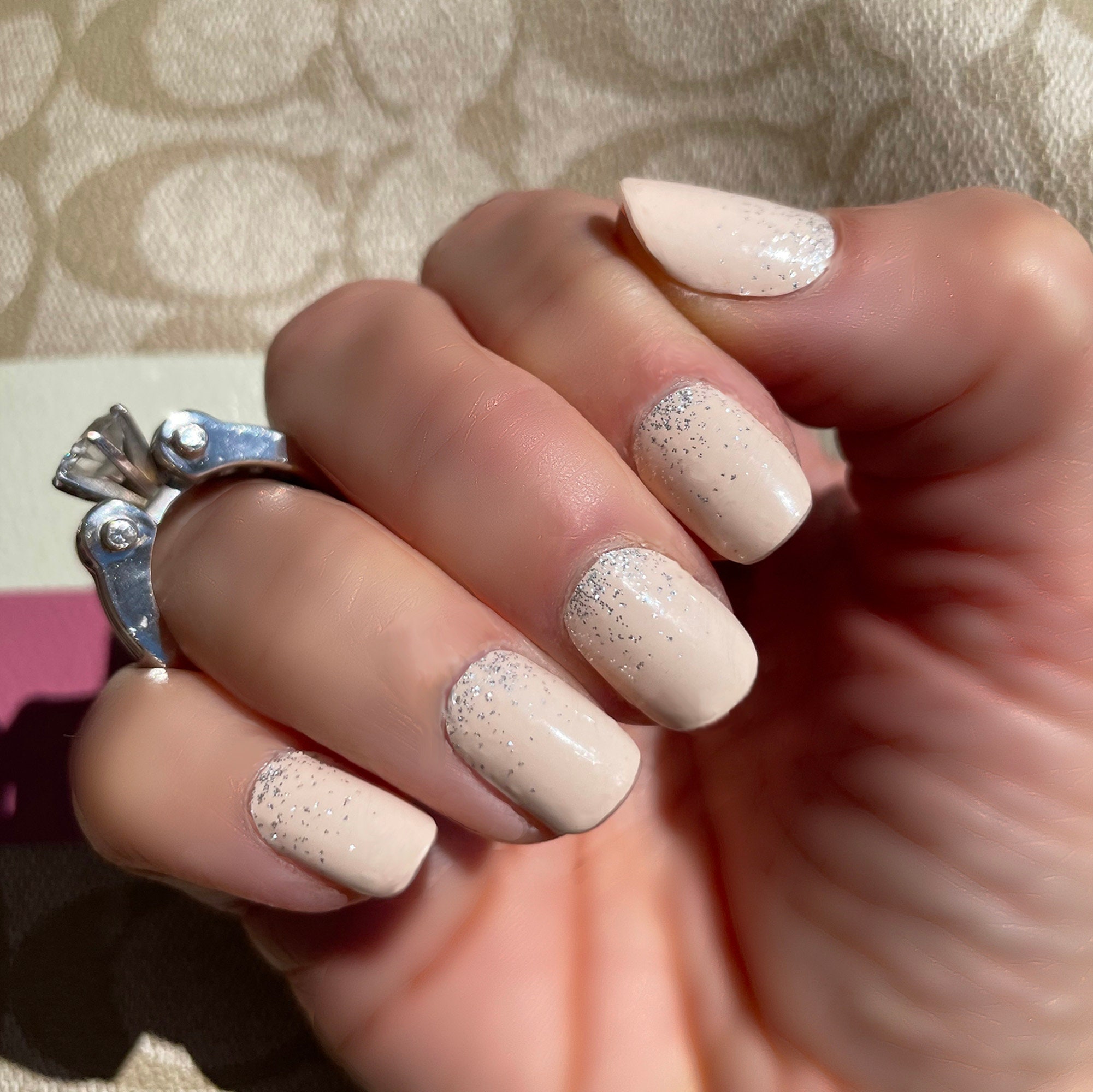 Reverse Ombre Glitter Nails
