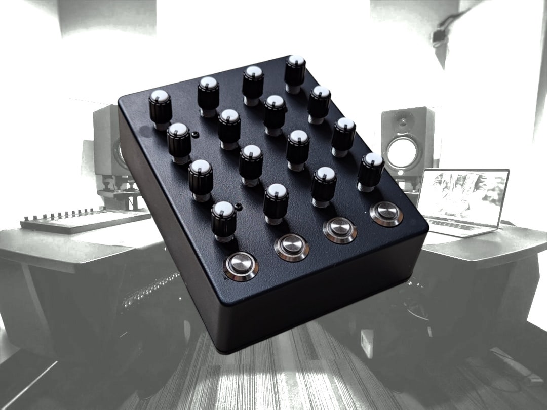 Midi Controller Bb Enc 16 Push Encoders 4 Blue Led Mini Arcade Buttons Din Usb Midi Out