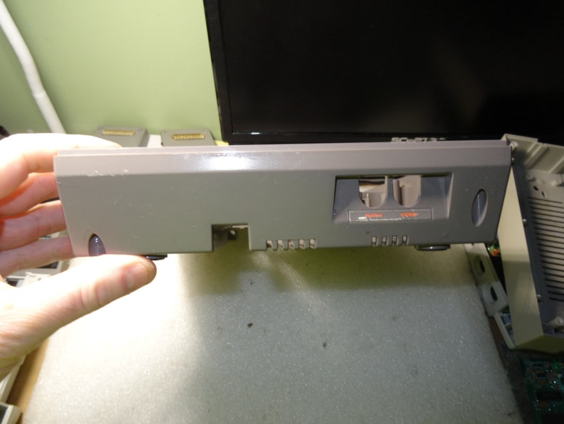 Nintendo NES Nes-001 Side Loader Empty Bottom Case Only-just - Etsy