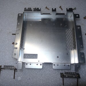 Nintendo Game Cube DOL-001 Disk Assembly Metal Plate W/ 18 Screws Only ...