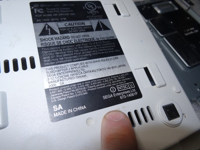 SEGA Dreamcast Model 2 Labeled Clean Cosmetic Top & Bottom Metal Heat ...
