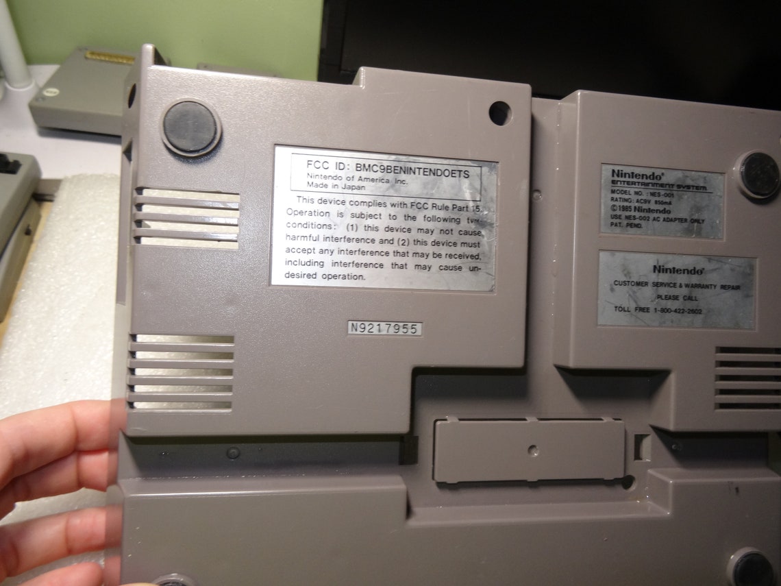 Nintendo NES Nes-001 Side Loader Empty Bottom Case Only-just - Etsy