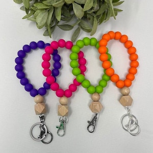 Boho Wristlet Keychain, Beaded Keychain Bracelet for Women, Cute Beaded ...