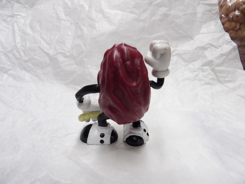 The California Raisins Figurine - Singing Raisin - Raisin Figurine ...