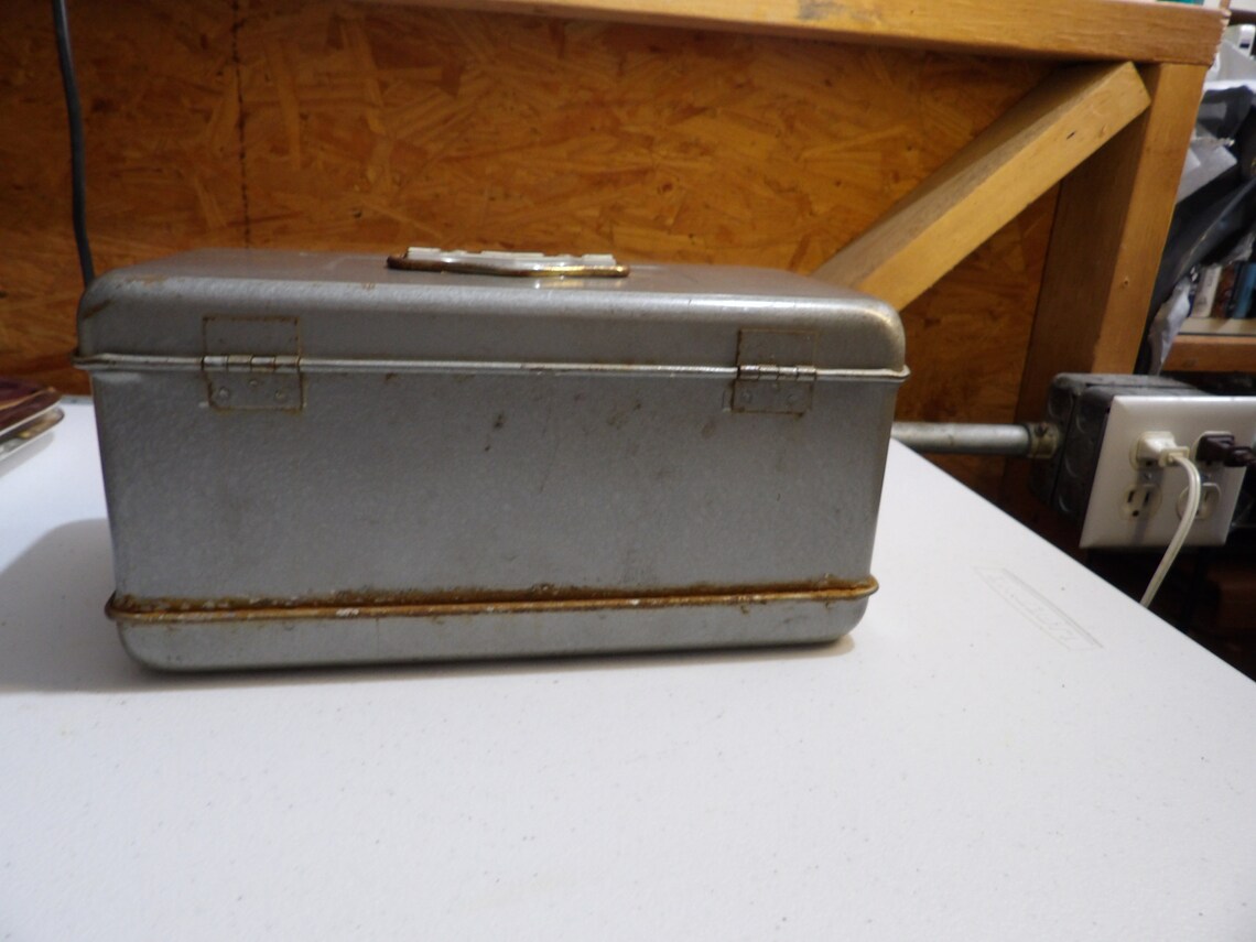 Vintage Metal Tool Box Metal Box Storage Box Tool Box - Etsy