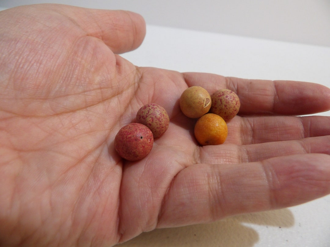Vintage Clay Marbles - Set B - Clay Marbles - 4 Red and 1 Orange Clay ...