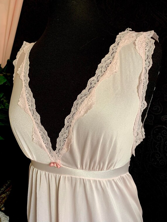 Vintage Pastel Pretty in Pink Undercover Wear Neglige… - Gem