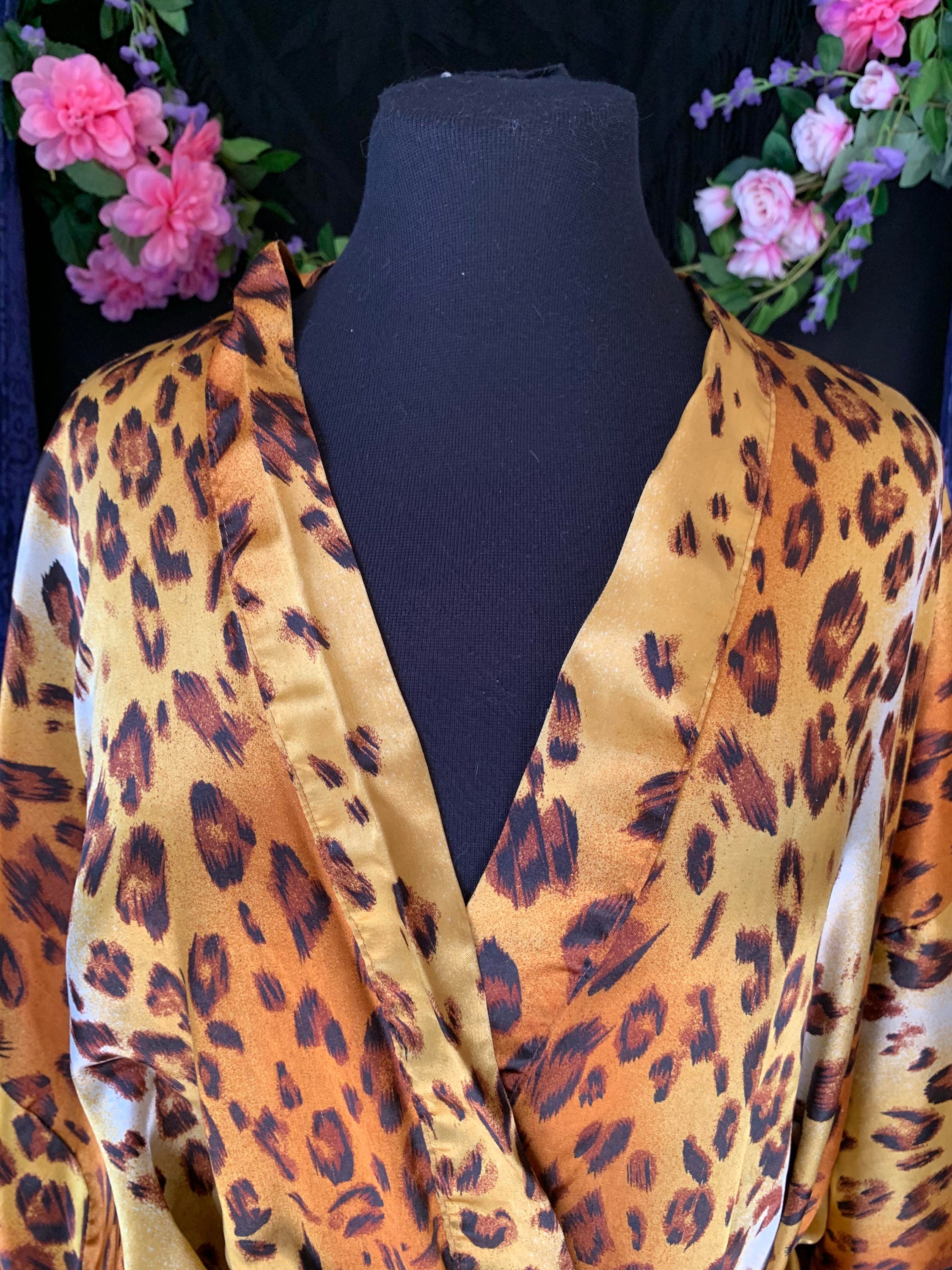 Vintage 1990s Leopard Print Silky Robe, 90s, Flowy Leopard Loungewear ...
