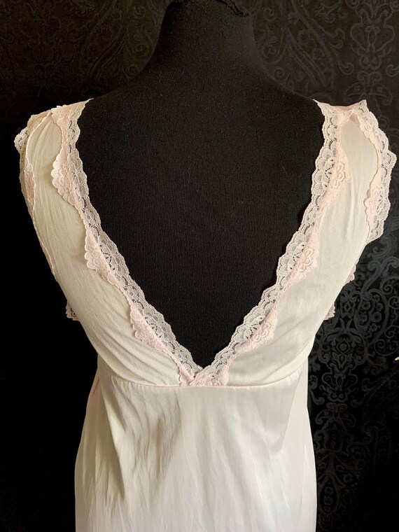Vintage Pastel Pretty in Pink Undercover Wear Neglige… - Gem