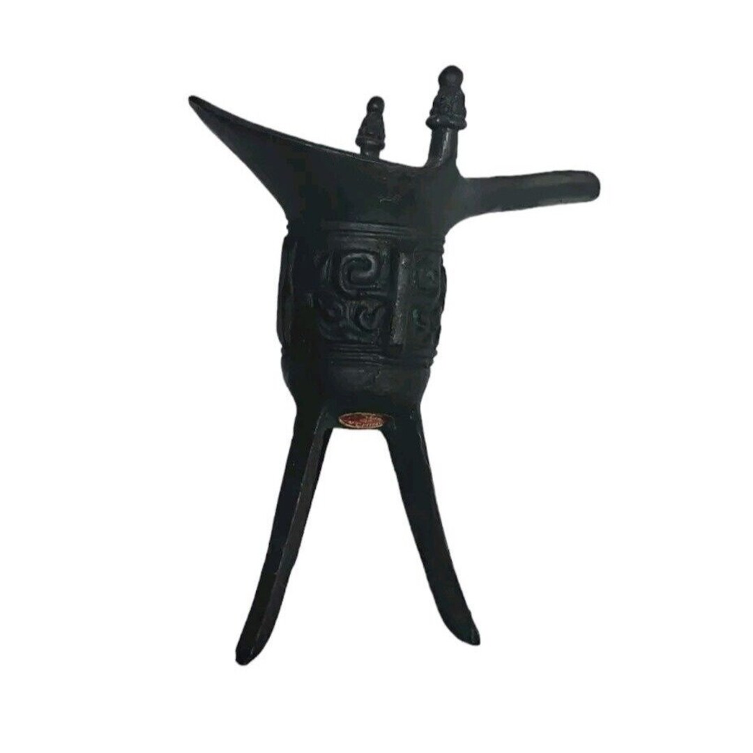 Vintage Chinese Jue Vessel Cast Iron Archaistic Ritual Wine Pouring Cup ...