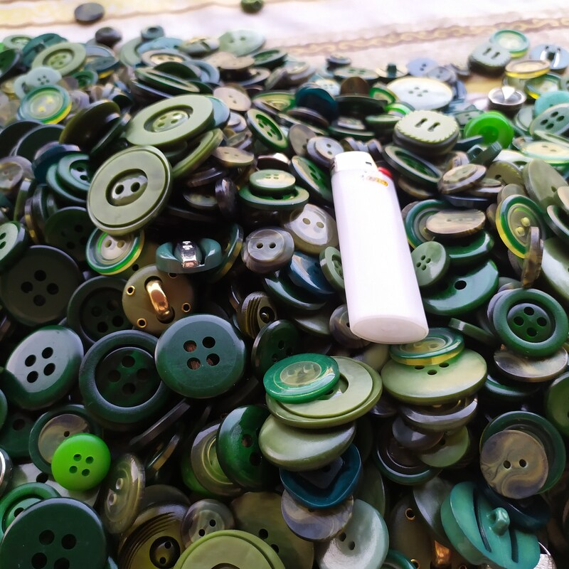 Green Buttons - Etsy