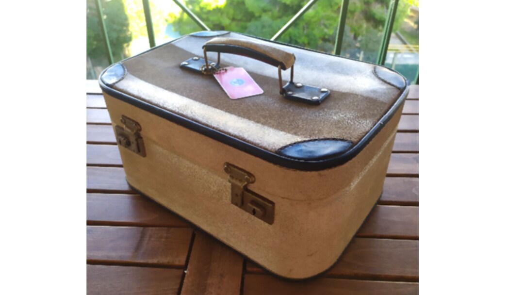 60’s Small Suitcase Vintage Leather Rusty Metal Cardboard Gray Handle ...