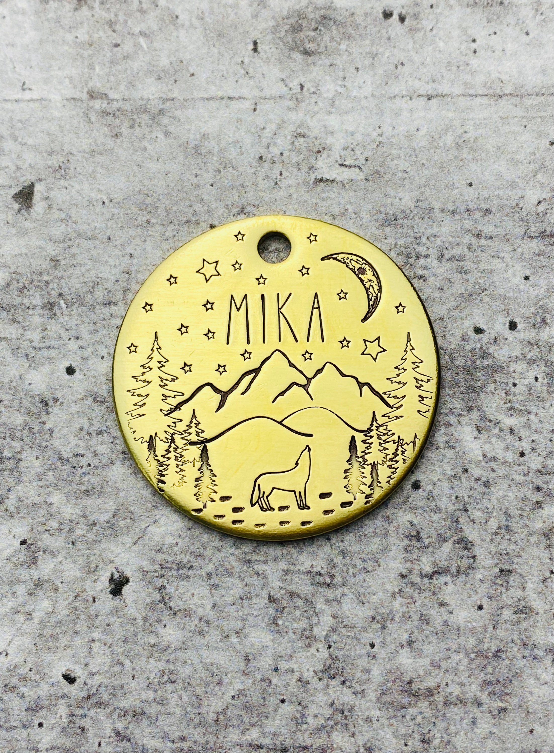Howling Wolf Pet ID Tag Hand Stamped Pet Tag Custom Pet - Etsy