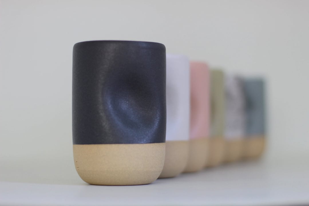 Medium Indent Ceramic Mug/thumbprint Tumblers/minimalist Tea Cup - Etsy