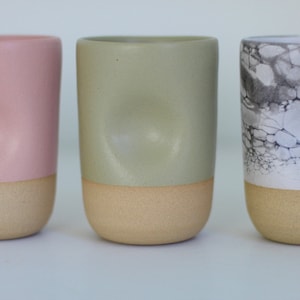 Medium Indent Ceramic Mug/thumbprint Tumblers/minimalist Tea Cup - Etsy