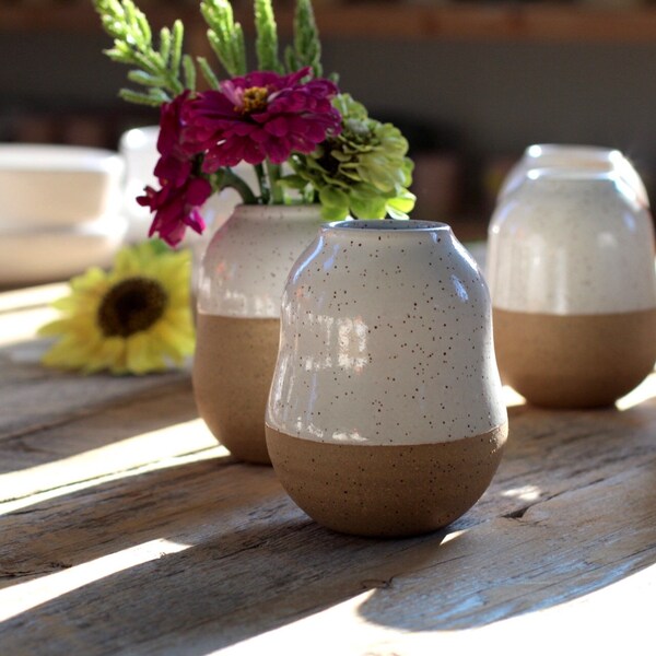 Ceramic Bud Vase - Etsy