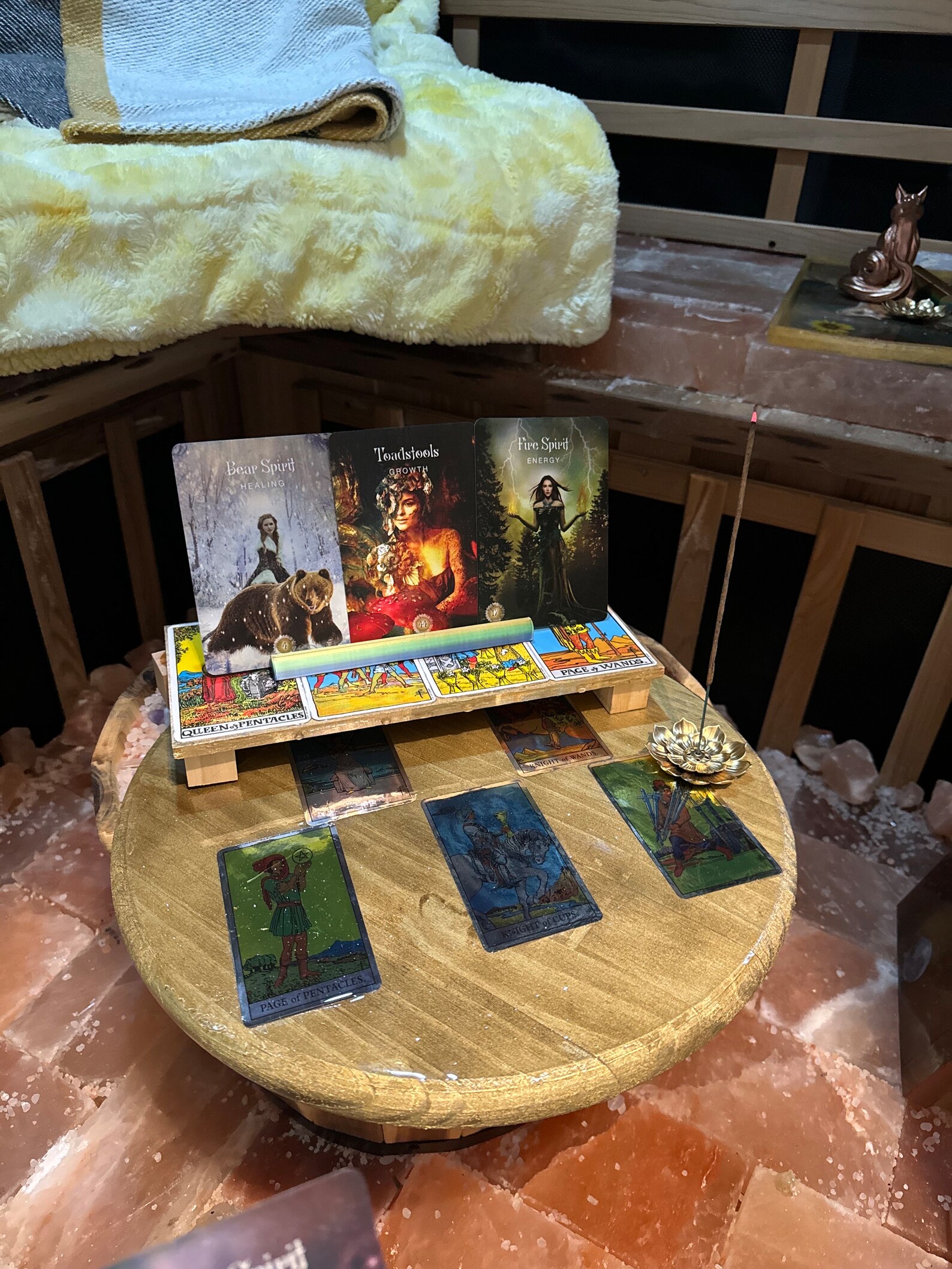 Meditation Table, Ritual Rable, Alter Table, Offering Table, Tarot ...