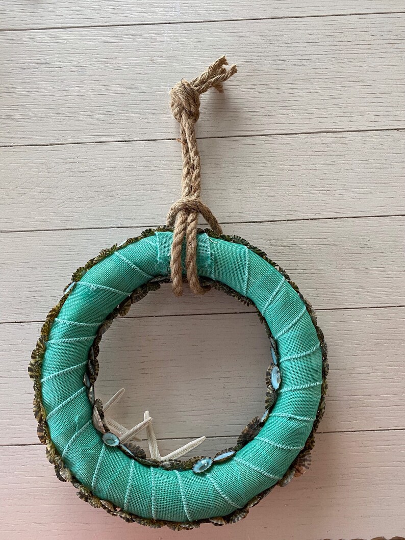 10 Blue Green Limpet Seashell Wreath With Starfish | Etsy