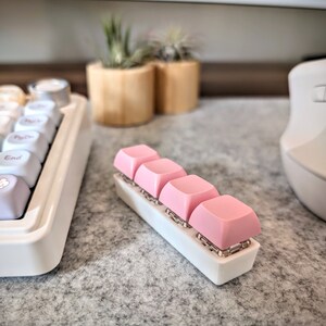 Keyboard Fidget Toy, ASMR, Stocking Stuffer, for Teens, Gifts for Him ...