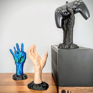 Zombie Hand Controller Stand - Witch's Demon Hand Headphone Stand ...