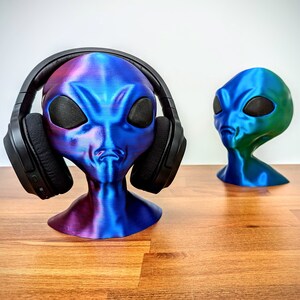 Alien Headphone Stand Fantasy Headset Holder Gaming Accessories Office ...