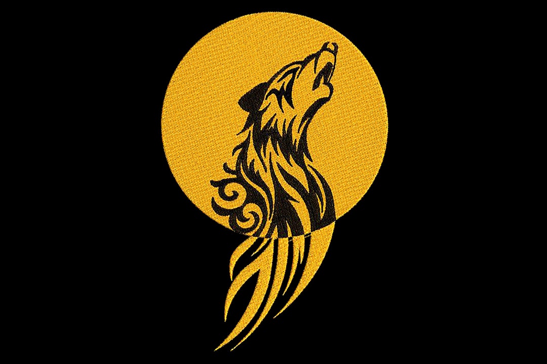 Wolf Embroidery File, Embroidery Design Wolf Howling in Moonlight ...
